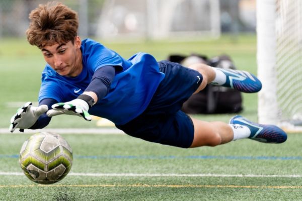 Sharpening Goalkeeper Reflexes | Science-Backed Drills in Montreal ...